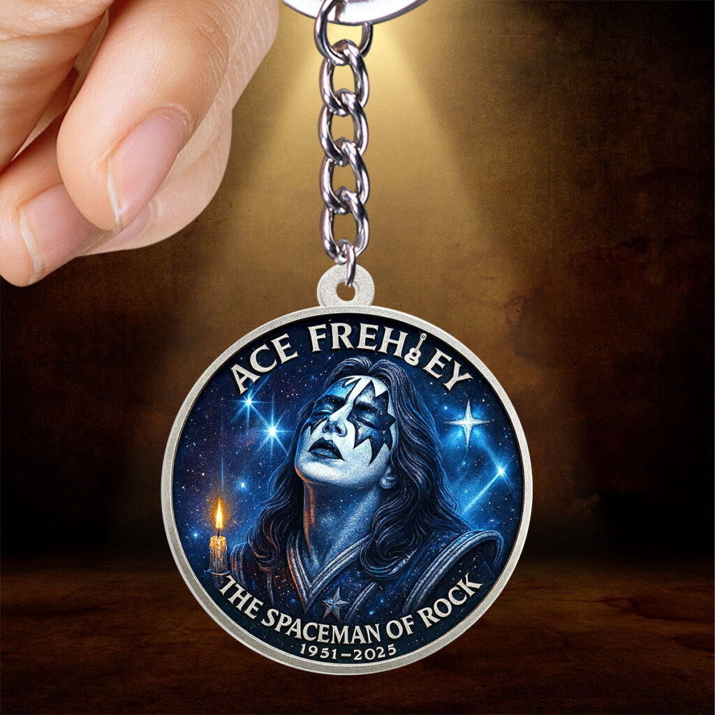 KISS x Ace Frehley Custom Shape 2-sided Keychain – HOATT13924 | Gifnestbuys