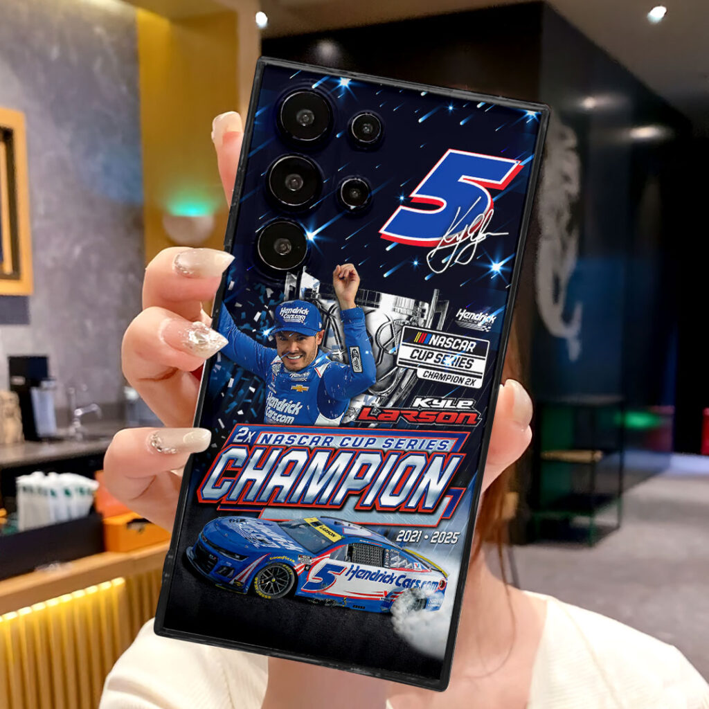 Kyle Larson 2025 NASCAR Cup Series Champion Phone Case – HOATT14392 ...